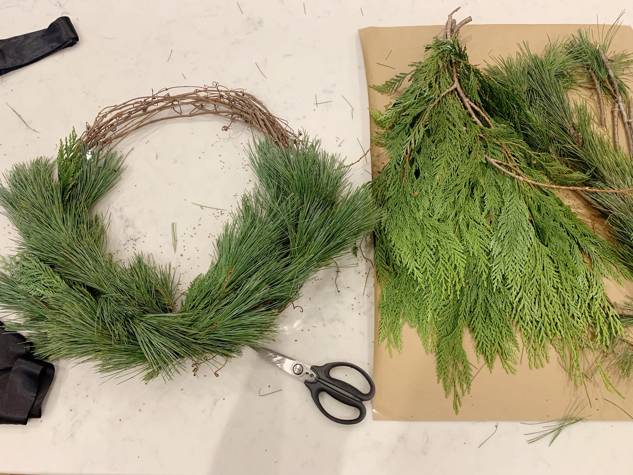 How To Make A Minimal Natural Christmas Wreath